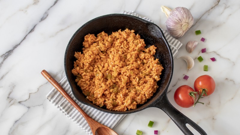 Rustic Red Rice With Onion, Peppers, and Tomatoes | Fitness Blender