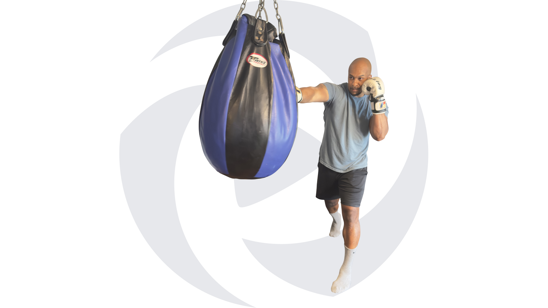 10 Round Heavy Bag Workout 10-Round Heavy Bag Workout with Burnouts and ...